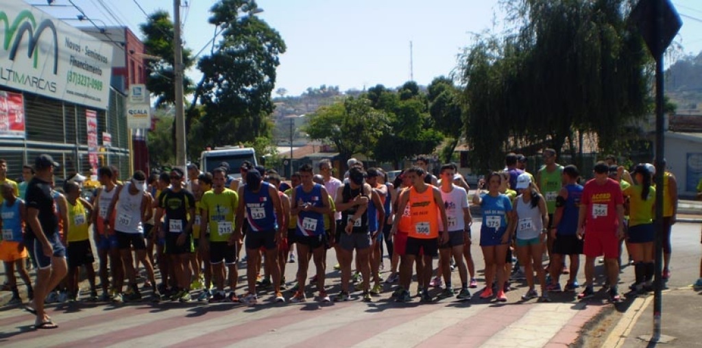 23ª corrida SUBIDA DA SERRA em Pará de Minas : Minas é de todos nós!